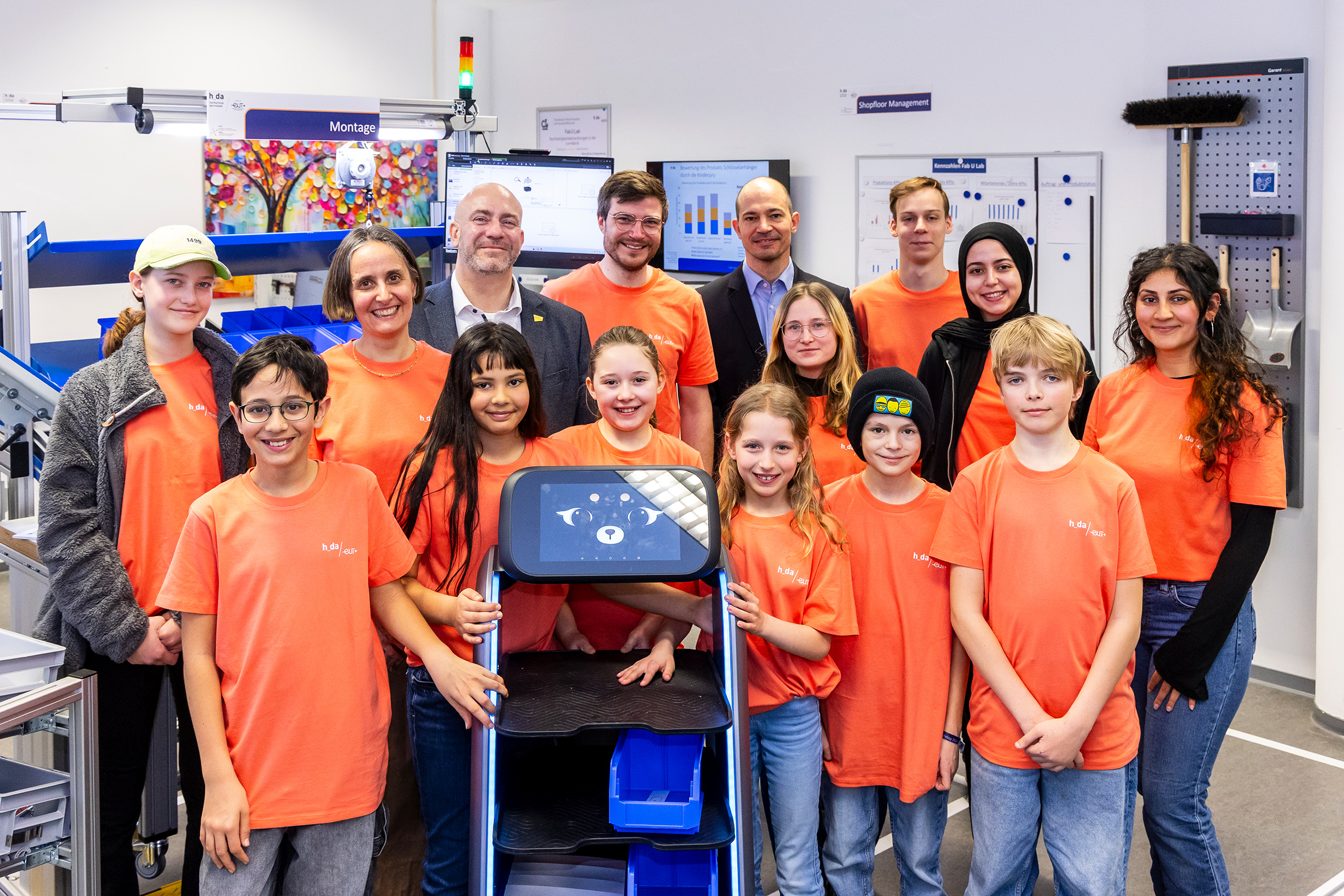 Fabrikabläufe im Miniaturformat – Impact das Wissenschaftsmagazin